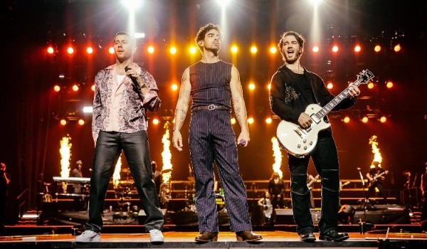 Tour | Official Website | Jonas Brothers